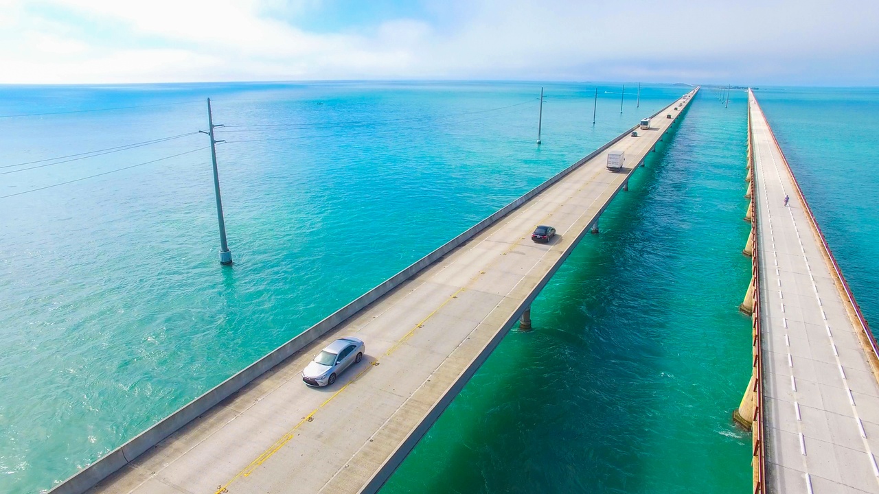 Crossing 42 bridges over open ocean, Florida’s Overseas Highway gets ...