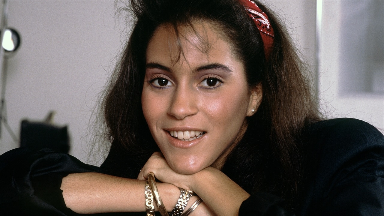 Jami Gertz, Sixteen Candles actress-turned-billionaire, makes rare ...