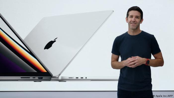 Tim Cook to step down as Apple CEO, John Ternus to take over