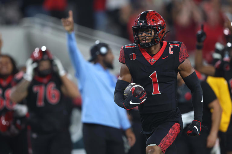 Chris Johnson 2026 NFL mock draft: Latest prediction for San Diego ...
