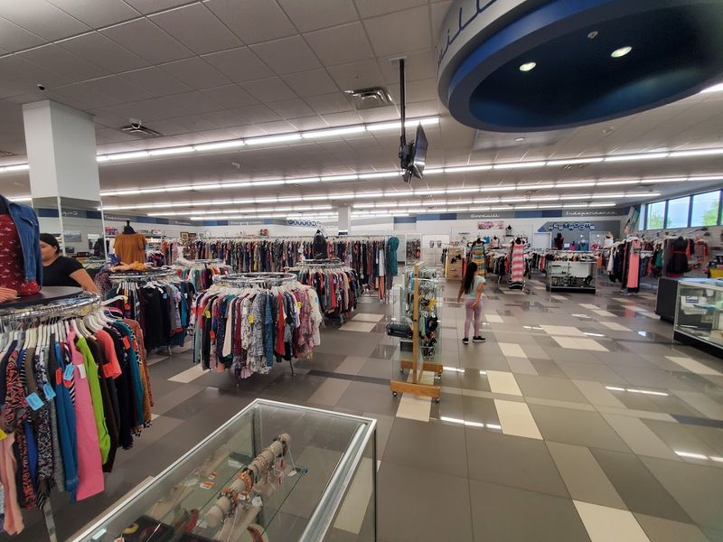 This Oklahoma thrift store is a giant treasure hunt that keeps going ...