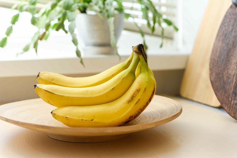 Eating these 15 fruits may help control high blood pressure