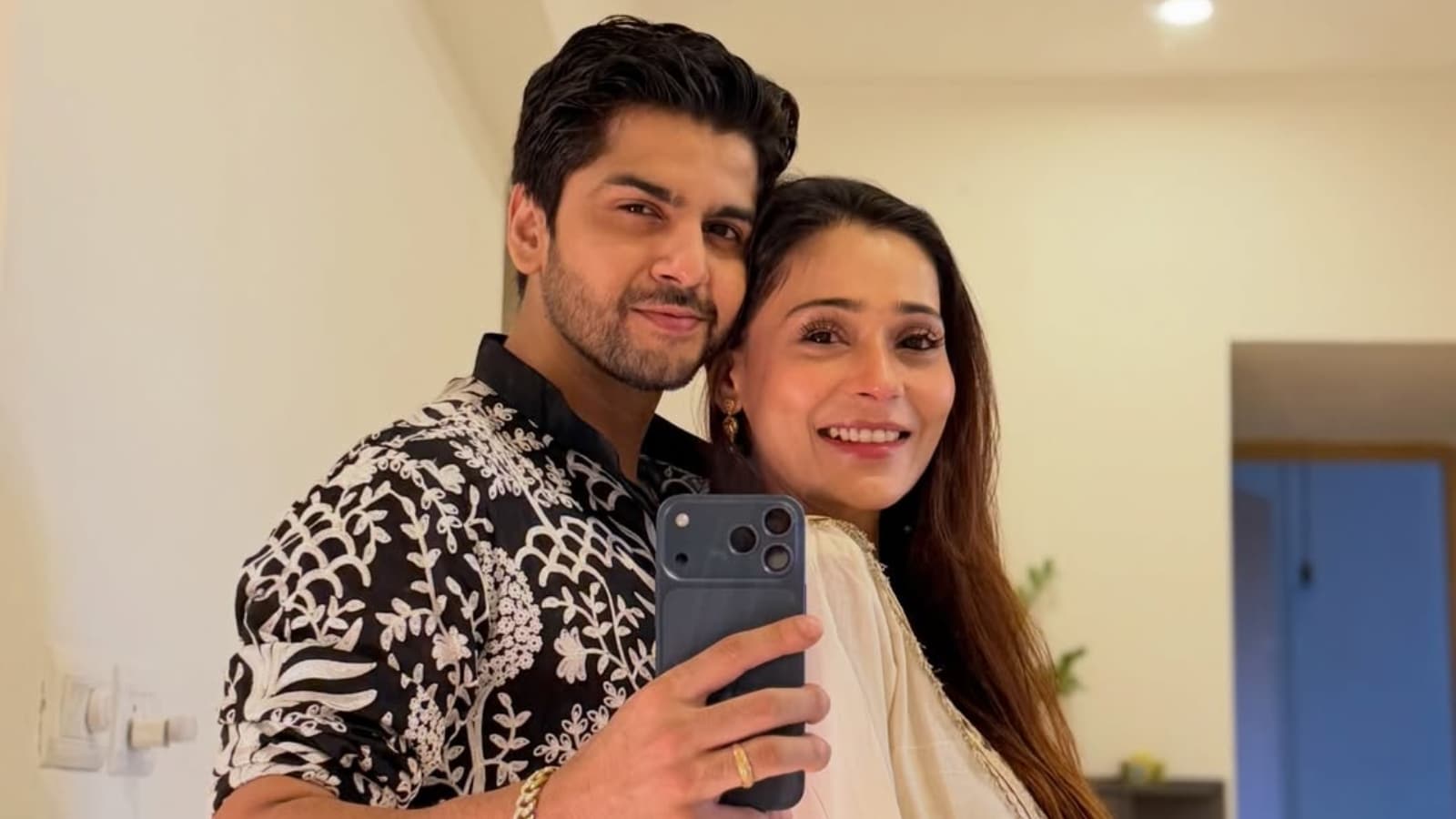 Ssara Khan Slams Religious Trolls Questioning Her Marriage To A Hindu ...