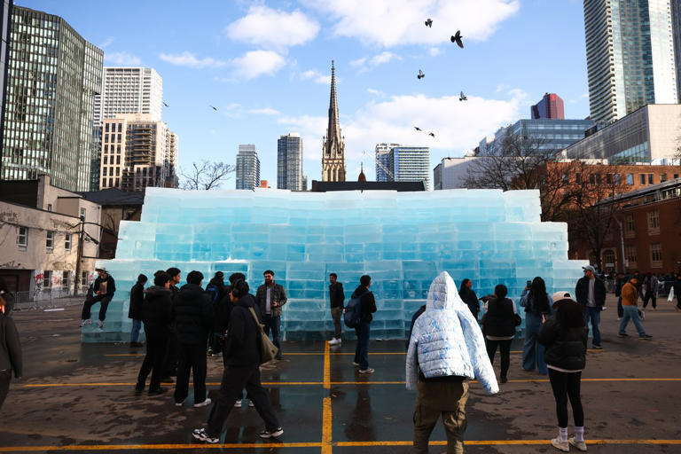 Drake draws crowds with giant ice structure in Toronto teasing album ...