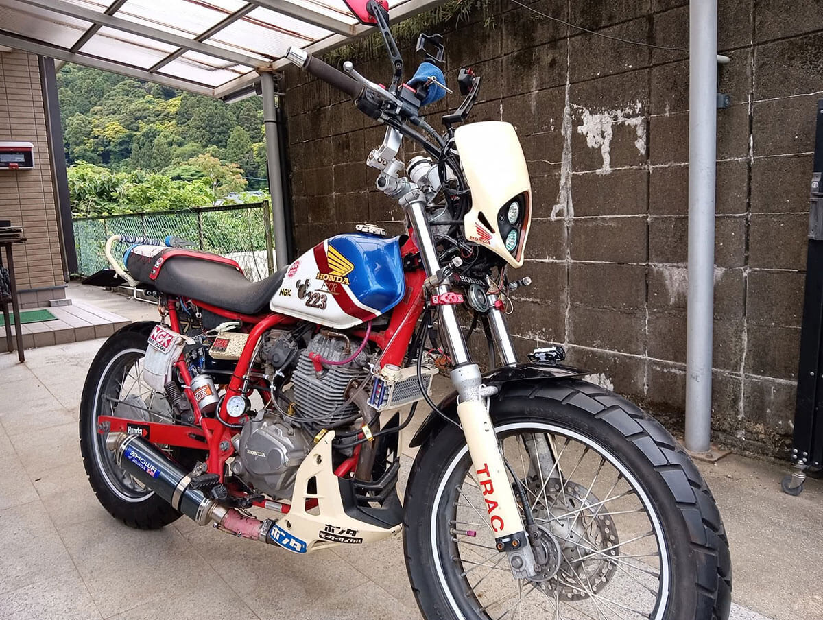 ホンダFTR223を徹底改造! 速さと自由な走りにハマる快感バイク【みんなのバイク】