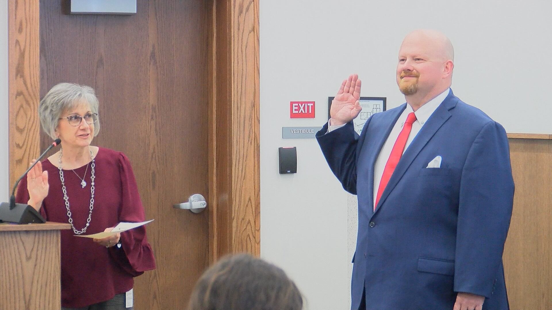 Cape Girardeau City Council swears in new mayor