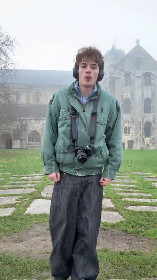 Simple fit check showing my daily street style