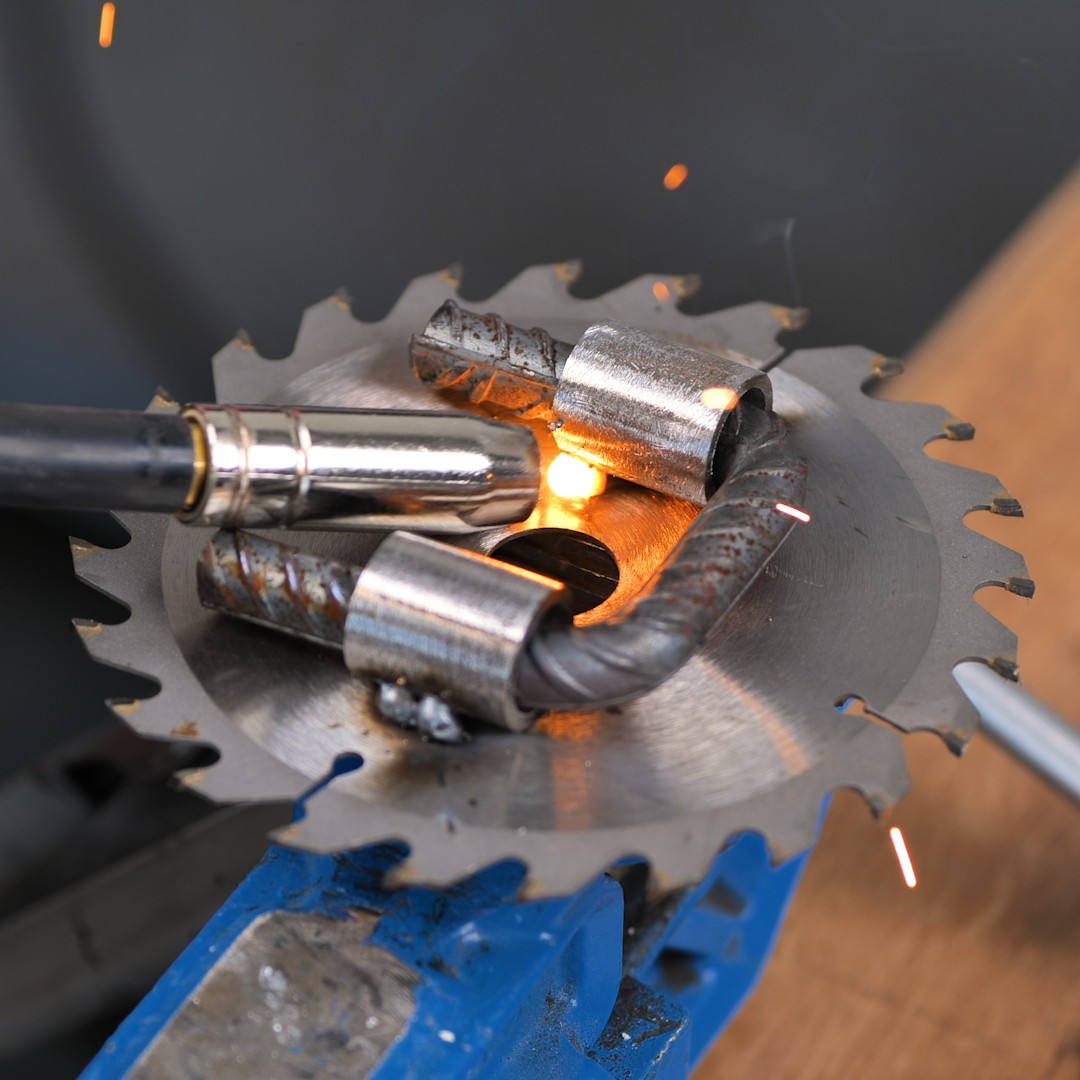 Spin up your skills with this blade cutting technique