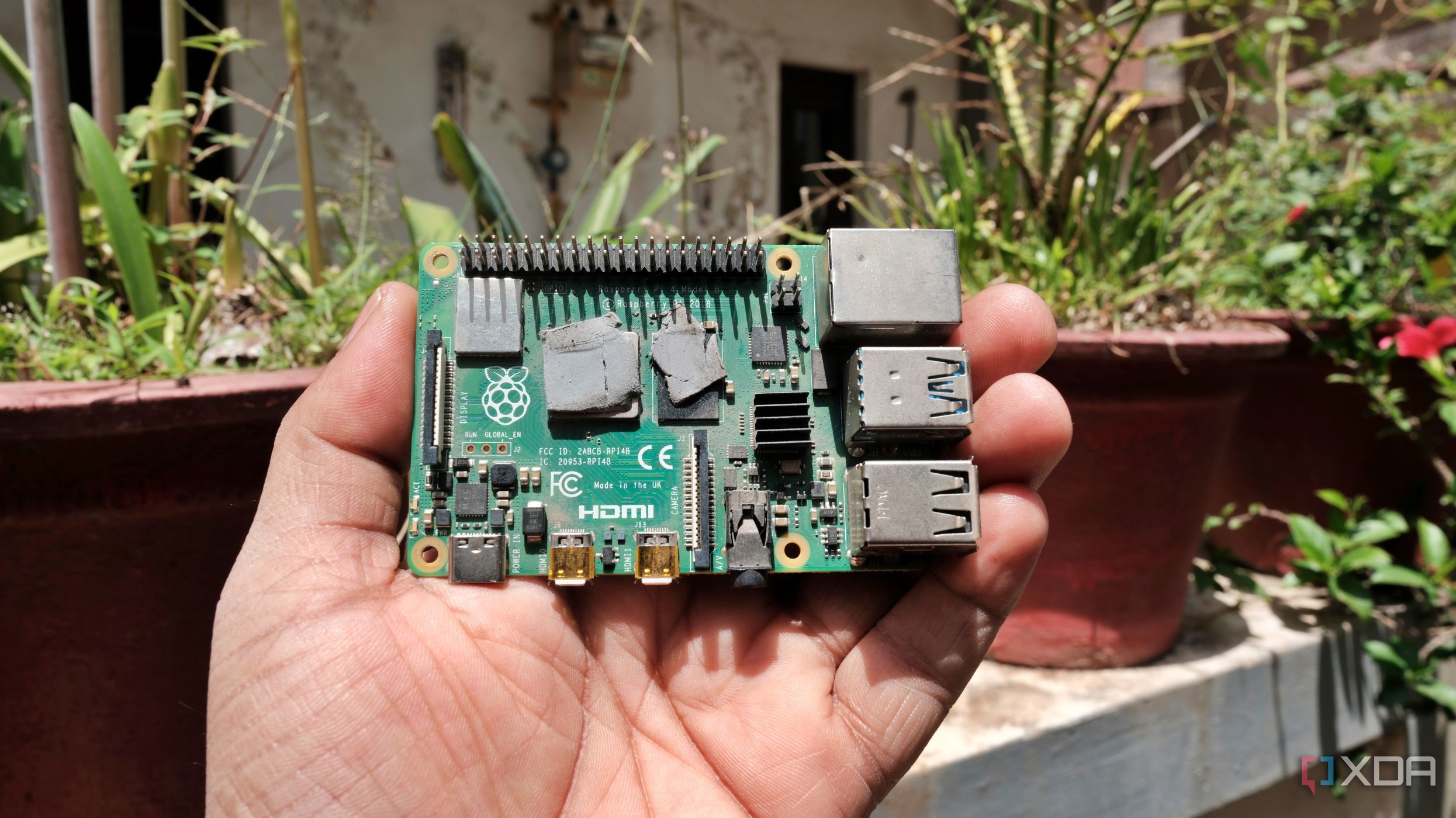 I stopped trusting my router's diagnostics after my Raspberry Pi found ...