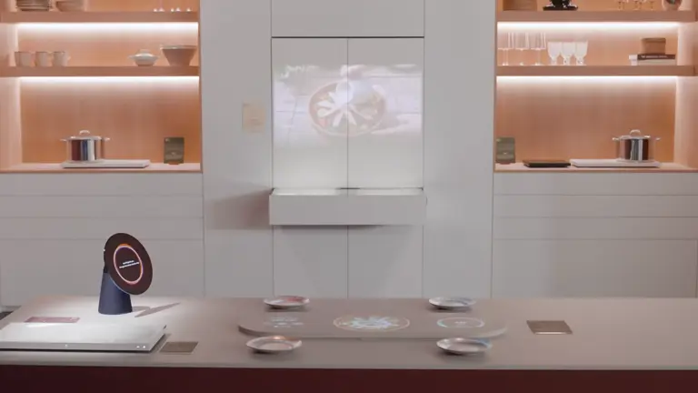 Samsung’s new 'Project Luna' AI desktop companion has Ballie spirit