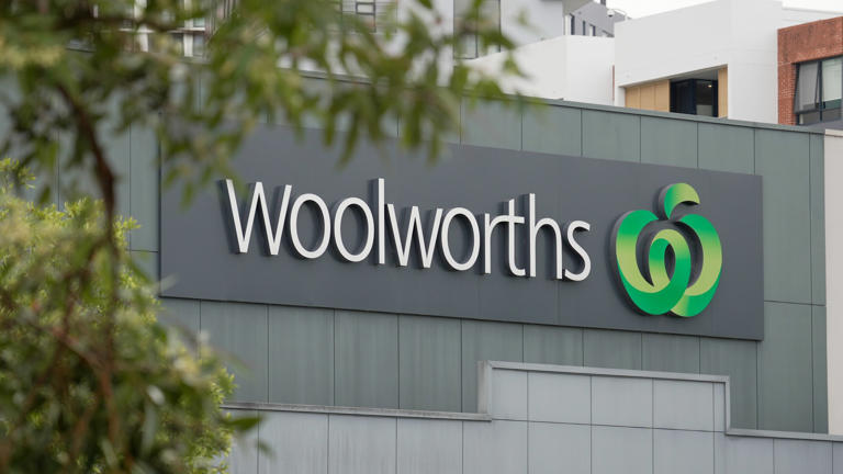 ACCC says Woolworths 'contravened' own guardrails for 'Prices Dropped ...