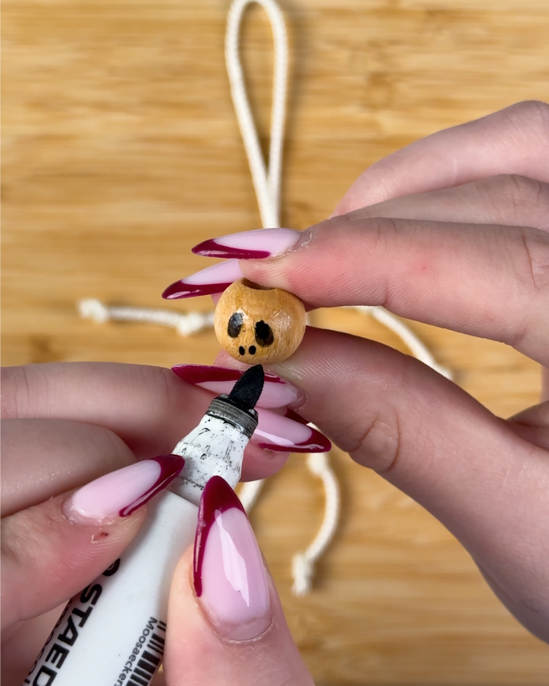 DIY spooky figurines as Halloween decor🎃