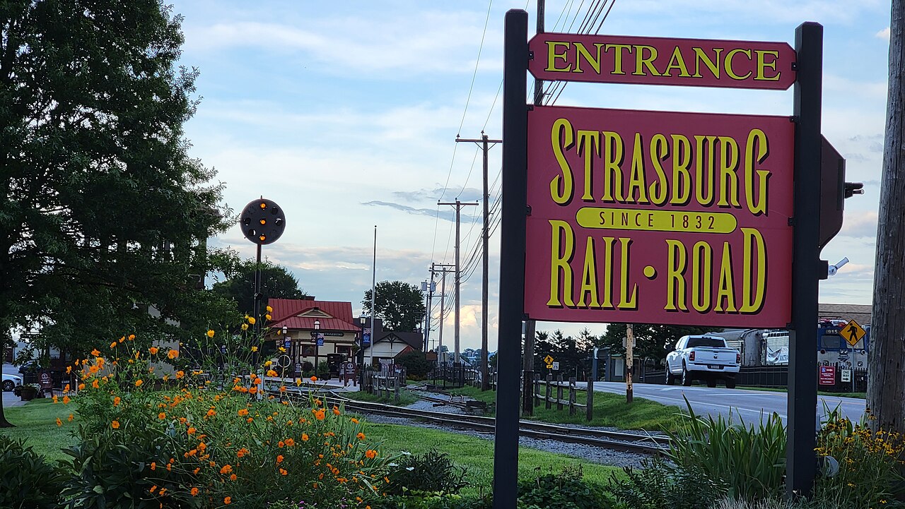 You can ride a 100-year-old steam train through Amish cornfields in ...