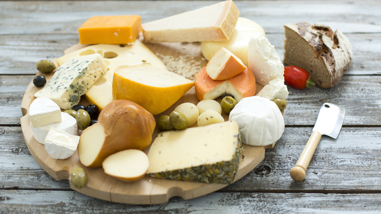 5 cheeses you'll never be able to taste in the US (and why they were ...