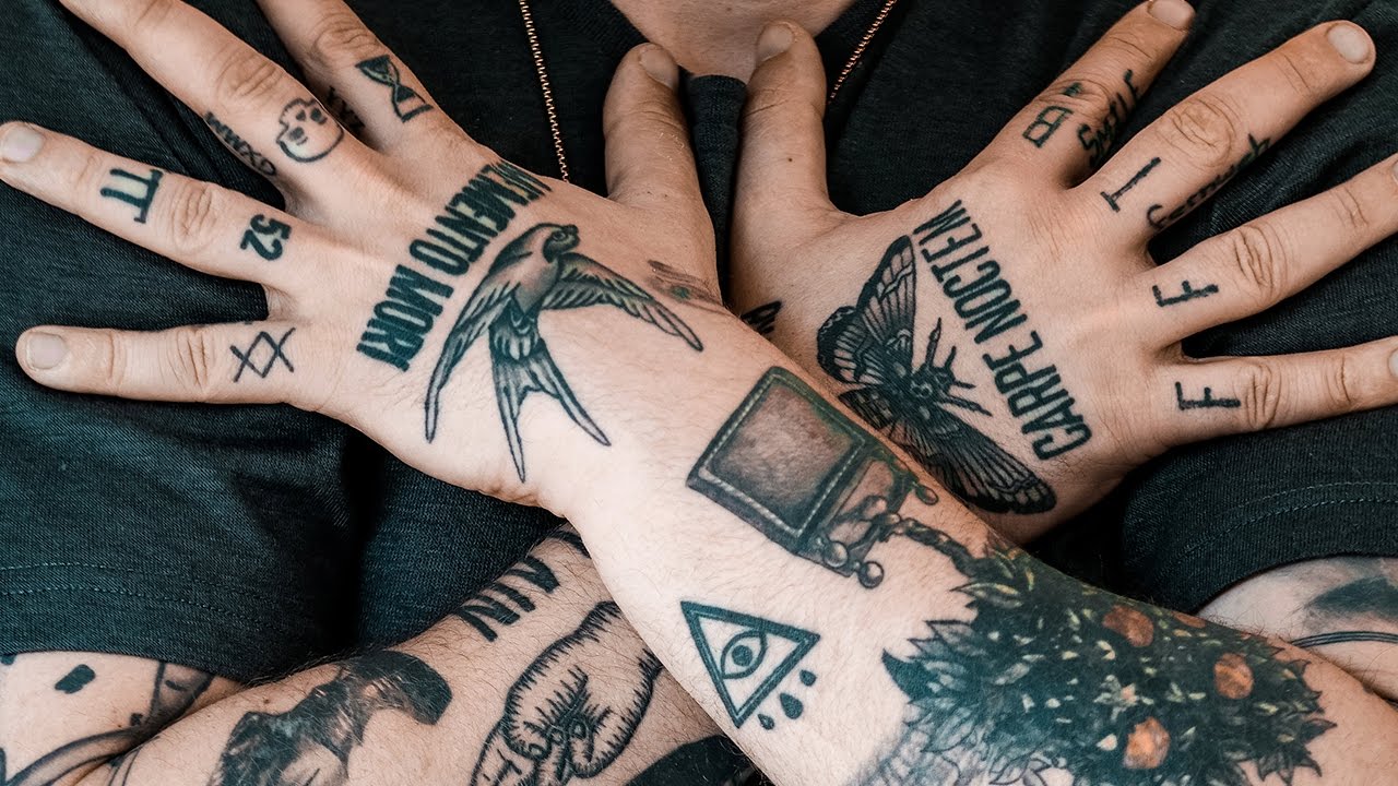 Tattoos & magic - A journal in my skin