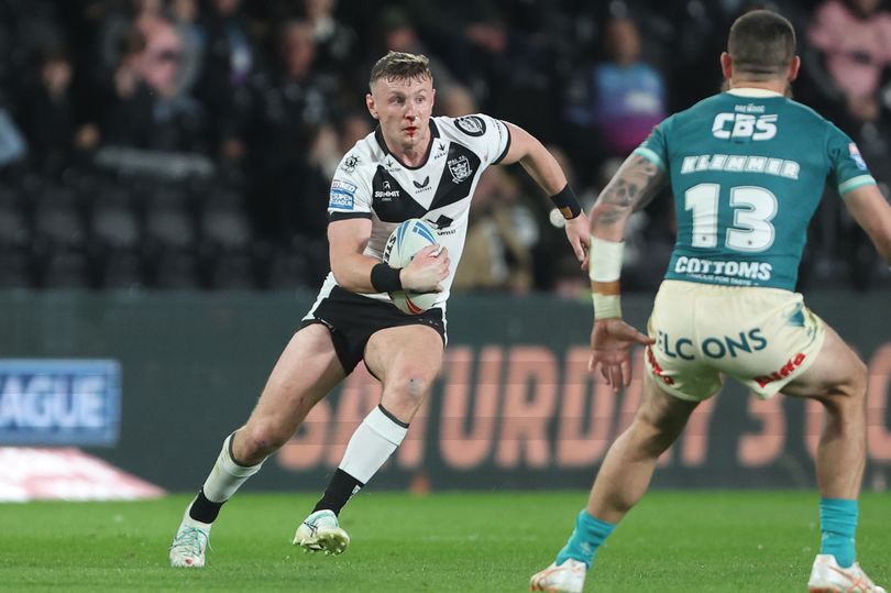 Hull FC sign another Leeds Rhinos player as Harry Newman status confirmed