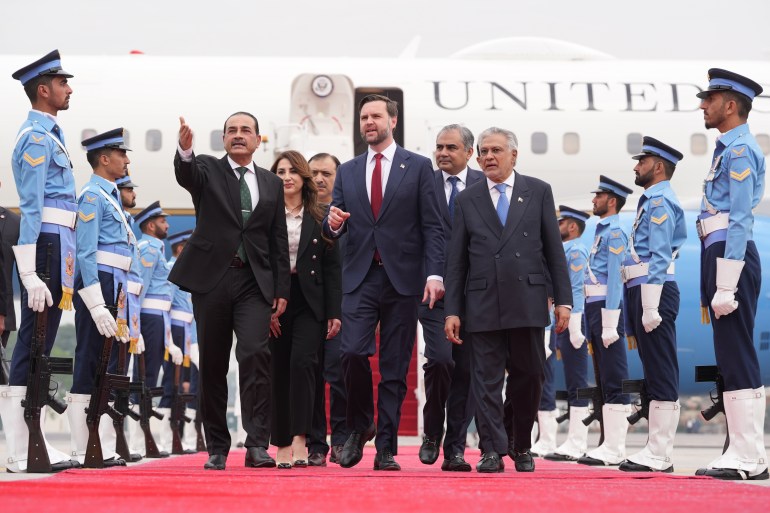 How have countries around the world responded to the US-Israel war on Iran?