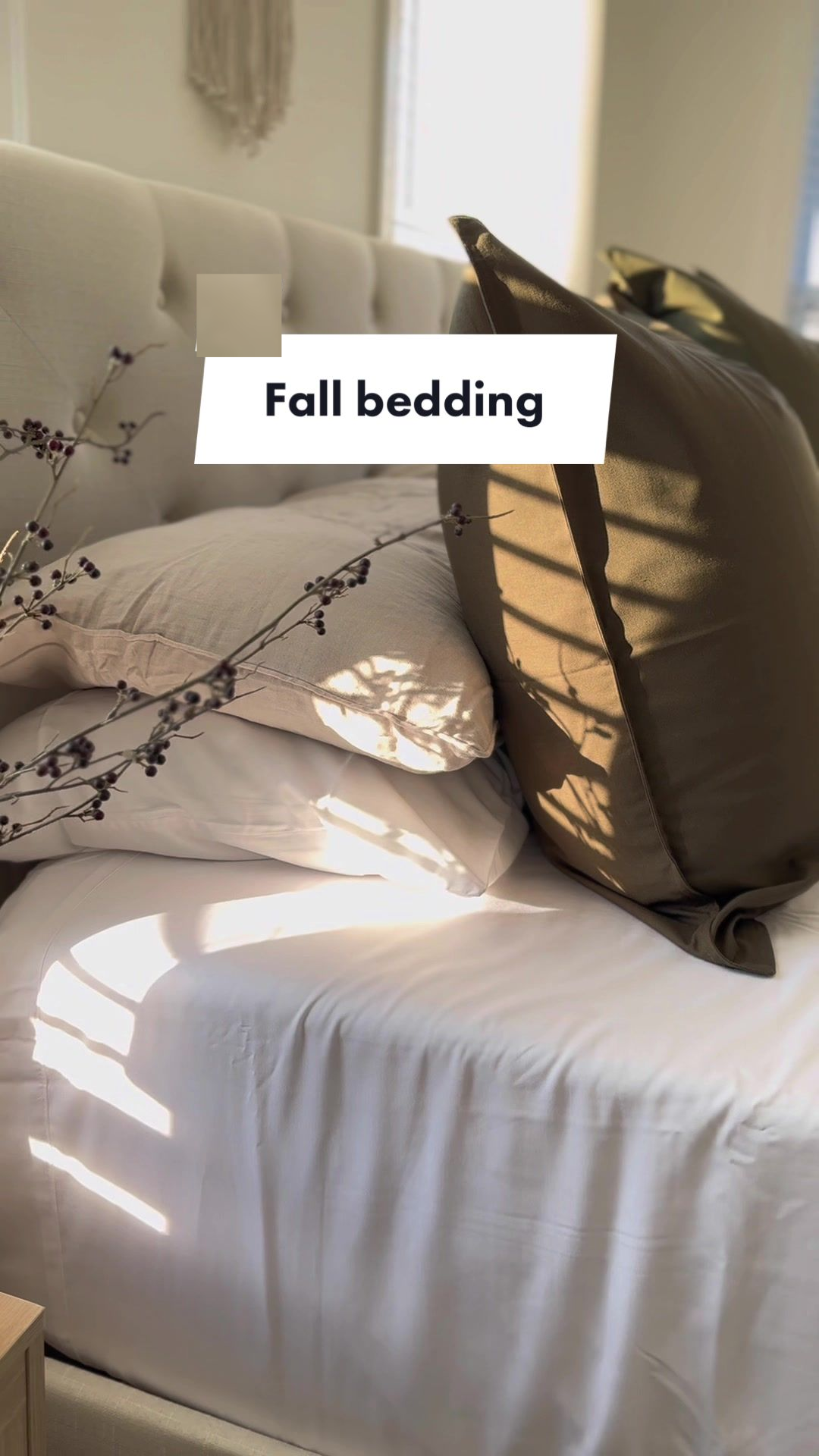 How beige and white bedrooms create a calm fall aesthetic