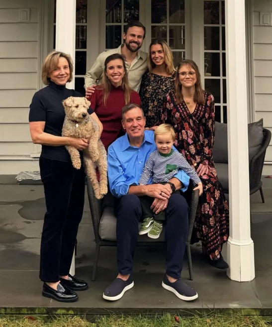 ‘Heartbroken’ Senator Mark Warner announces the death of his 36-year ...