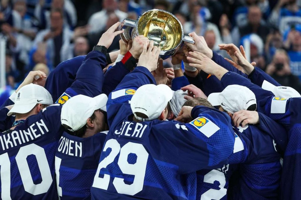 Näin näet Leijonien MM-ottelut ilmaiseksi – televisiointi ja selostajat