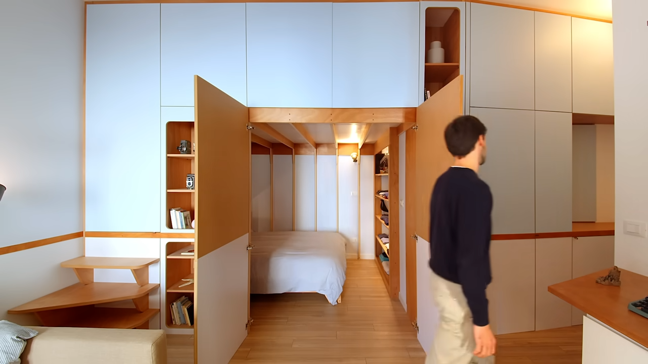 Watch this 35sqm/376sqft apartment hide two bedrooms inside the walls