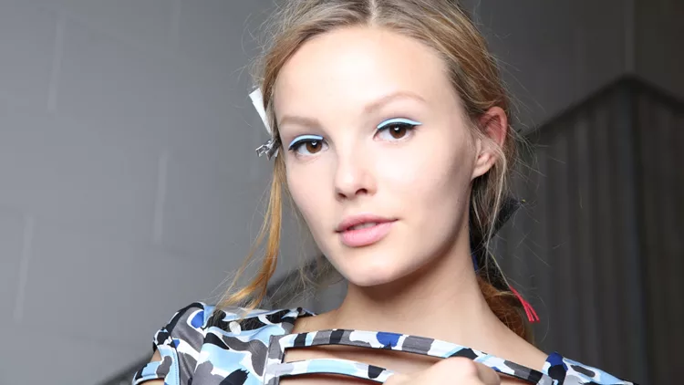 Θέλεις το τέλειο eyeliner; Σου έχω τον πιο εύκολο τρόπο για να σου ...