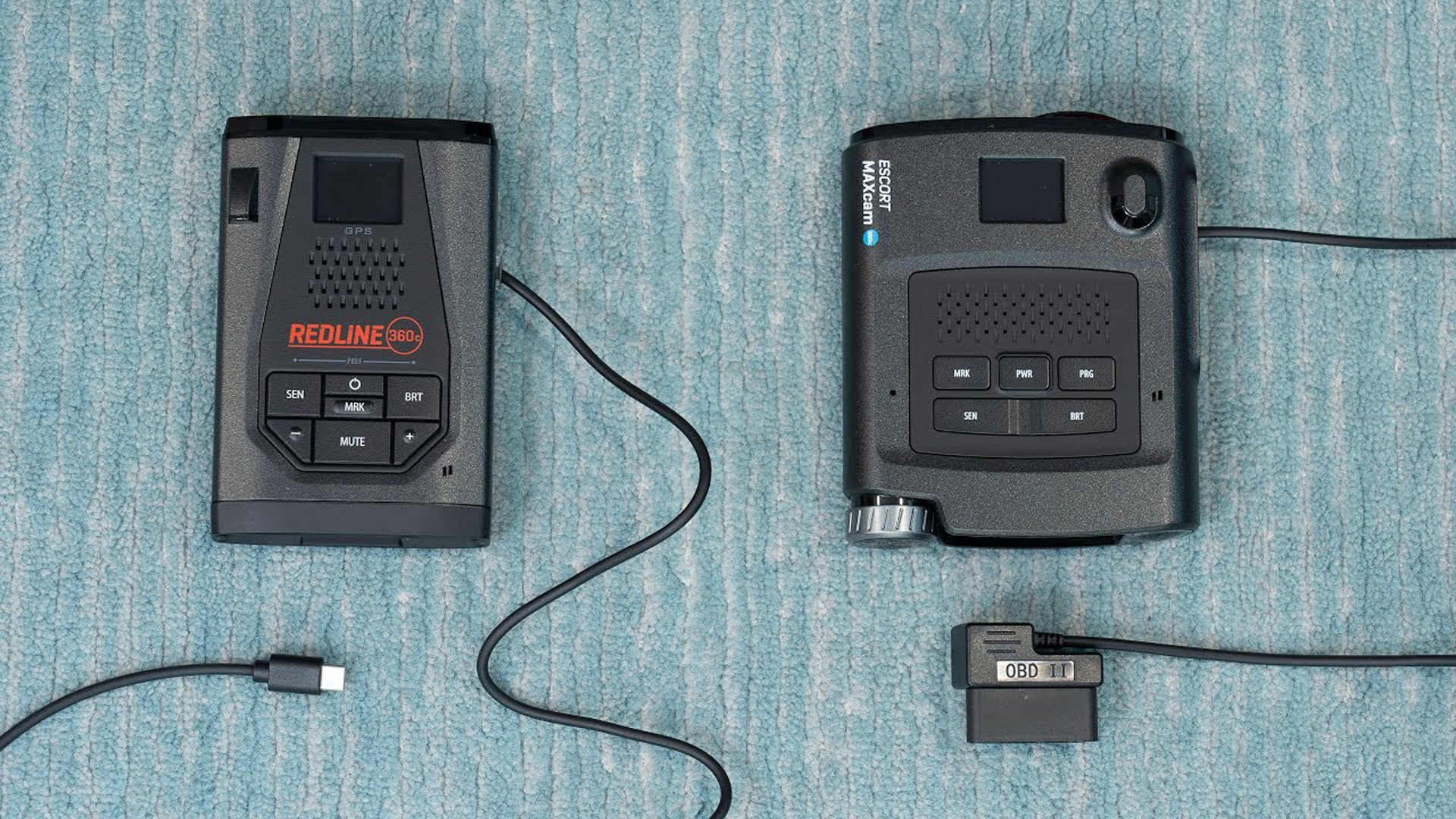 Simple radar detector power connection for new model cars