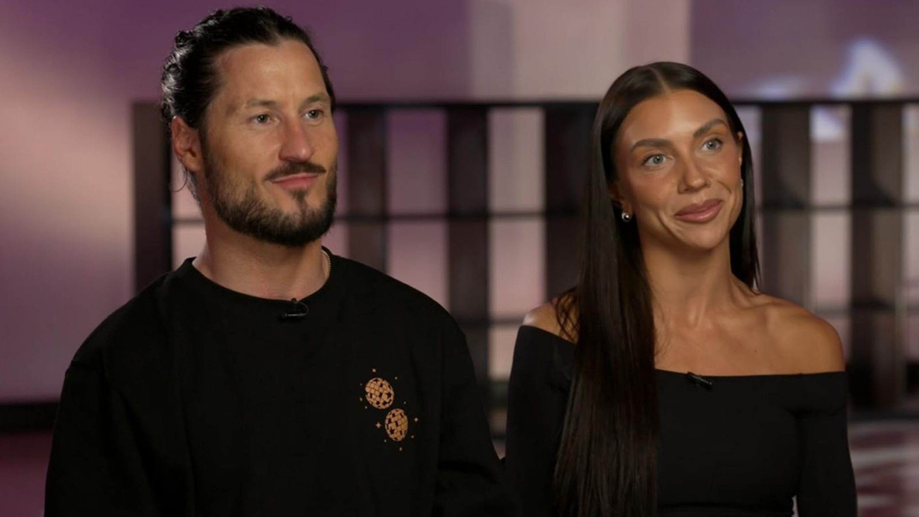 'Dancing with the Stars' takes the show across the country on tour