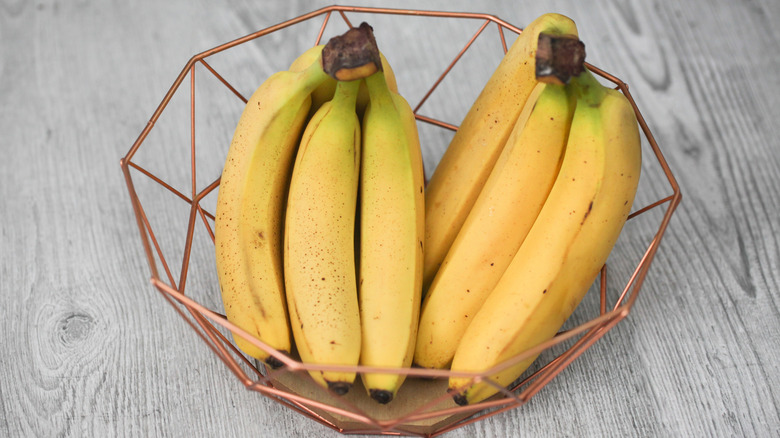 14 false facts about bananas that you probably still believe