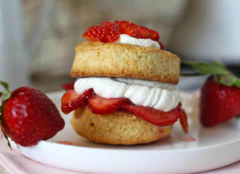 Strawberry shortcake, der Amerikanische Erdbeer-Sahne-Kuchen, der nie ...