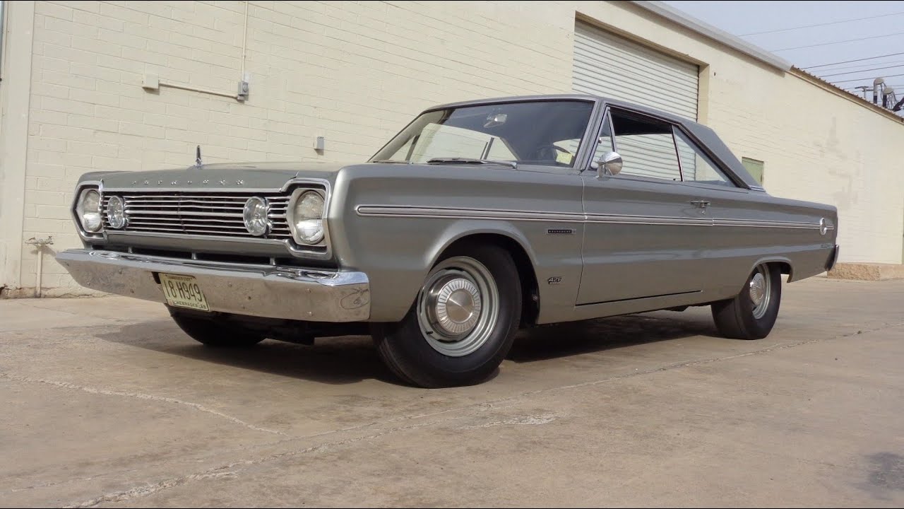 1966 Belvedere II 426 Hemi in silver