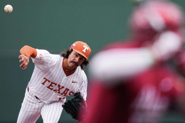 Texas baseball: Longhorns record impressive strikeout stats against Alabama