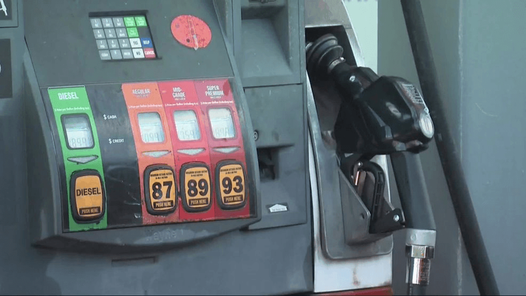 Vote now: Would you use a carpool app to save money on gas?