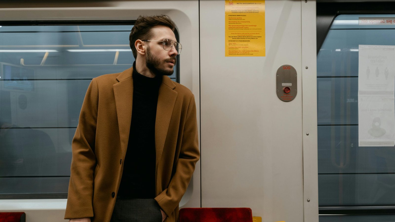 10 things that instantly make you look low-class