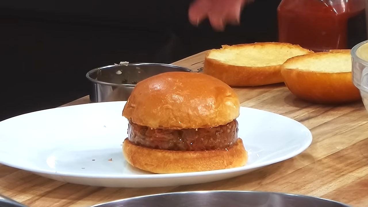 Who says sloppy joes have to be messy? This one doesn’t