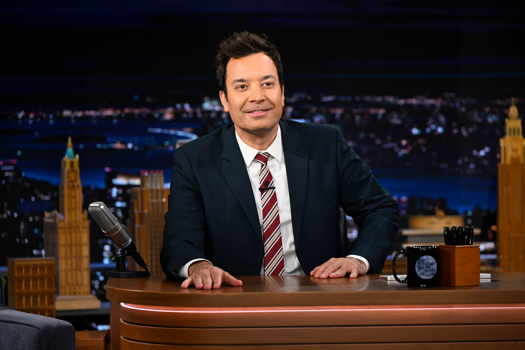 Was Jimmy Fallon a Saturday Night Live cast member?