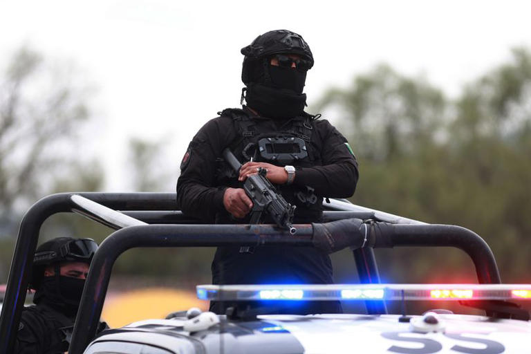 Sniper who shot tourists at Mexico pyramids is named as cops discover 3 ...