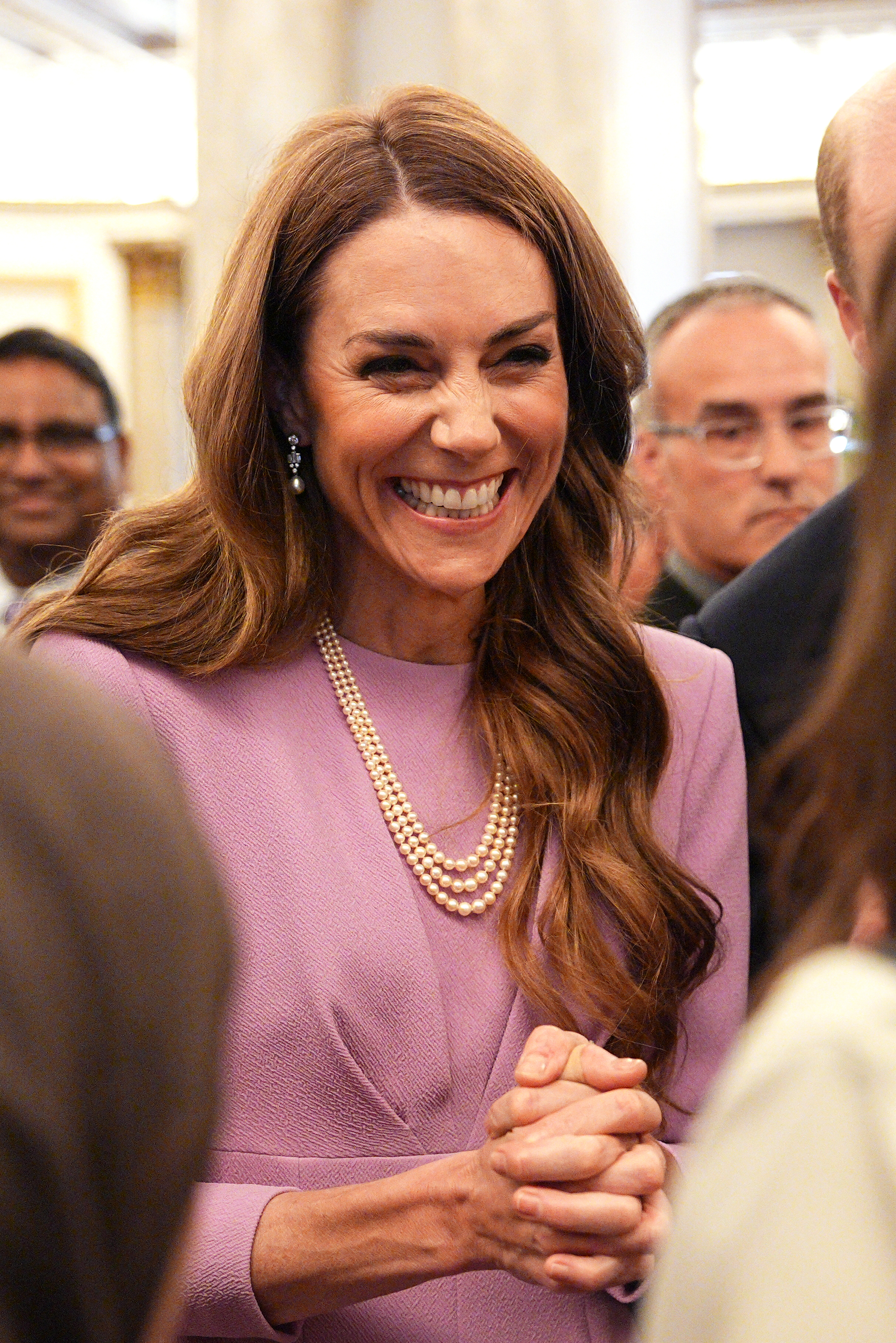 Princess Kate puts modern twist on iconic Queen Elizabeth II fashion ...