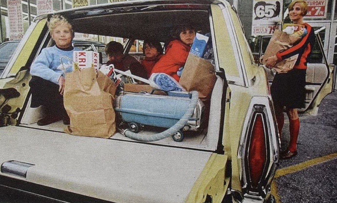 18 cars from the '70s with the biggest rear ends