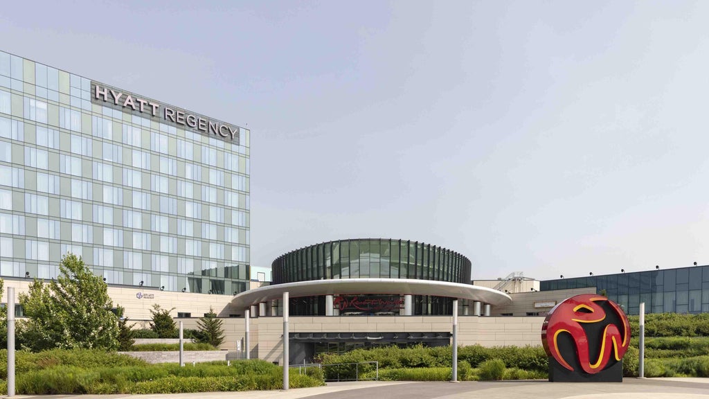 Resorts World opens NYC’s first table games casino