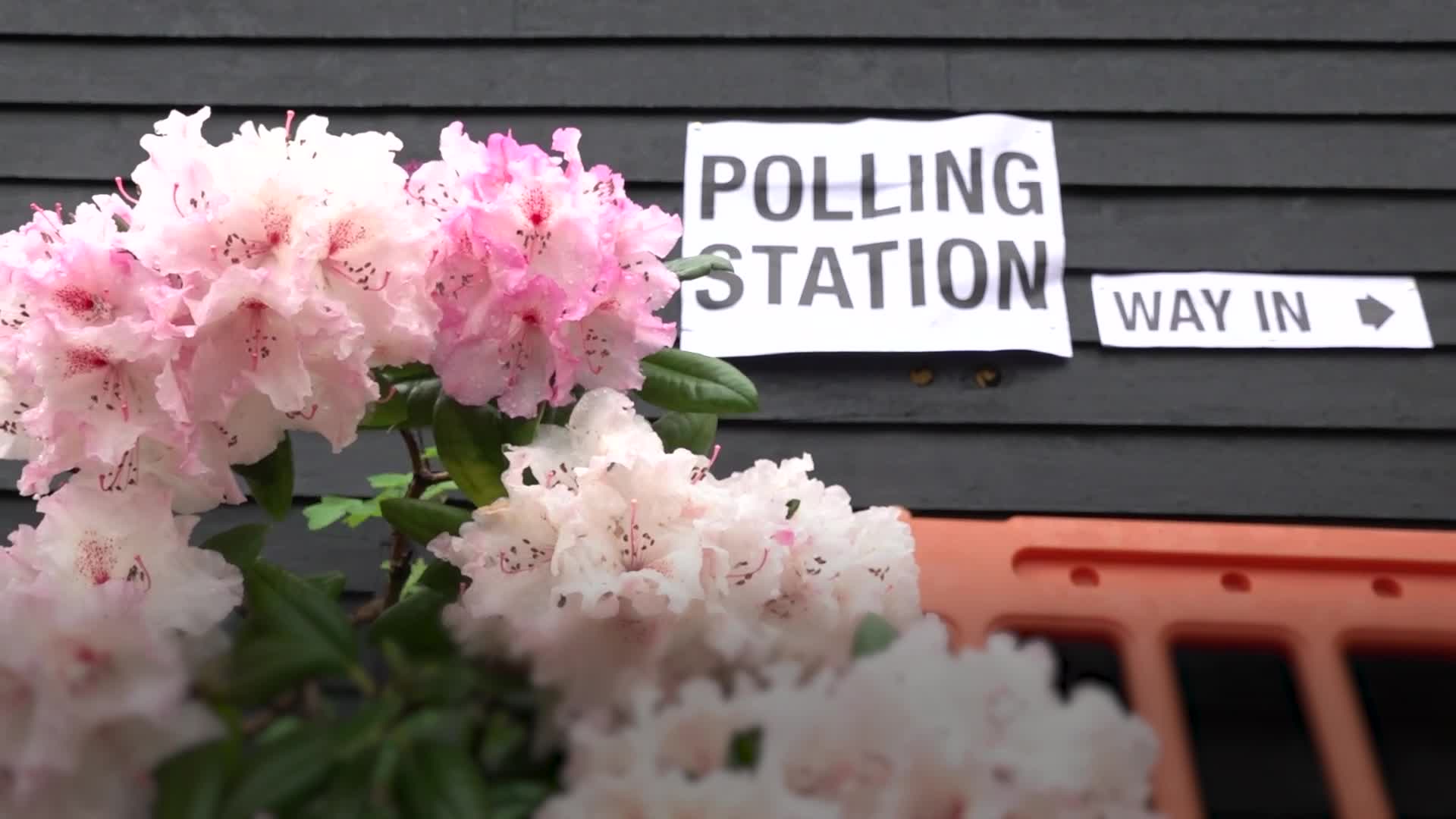 More than 110,000 applications to vote on deadline day