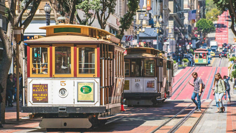 Health experts warn travelers visiting this California city they may ...