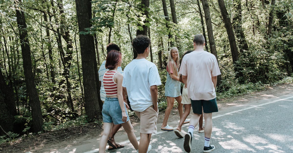 10 walking benefits that doctors want more people to know about