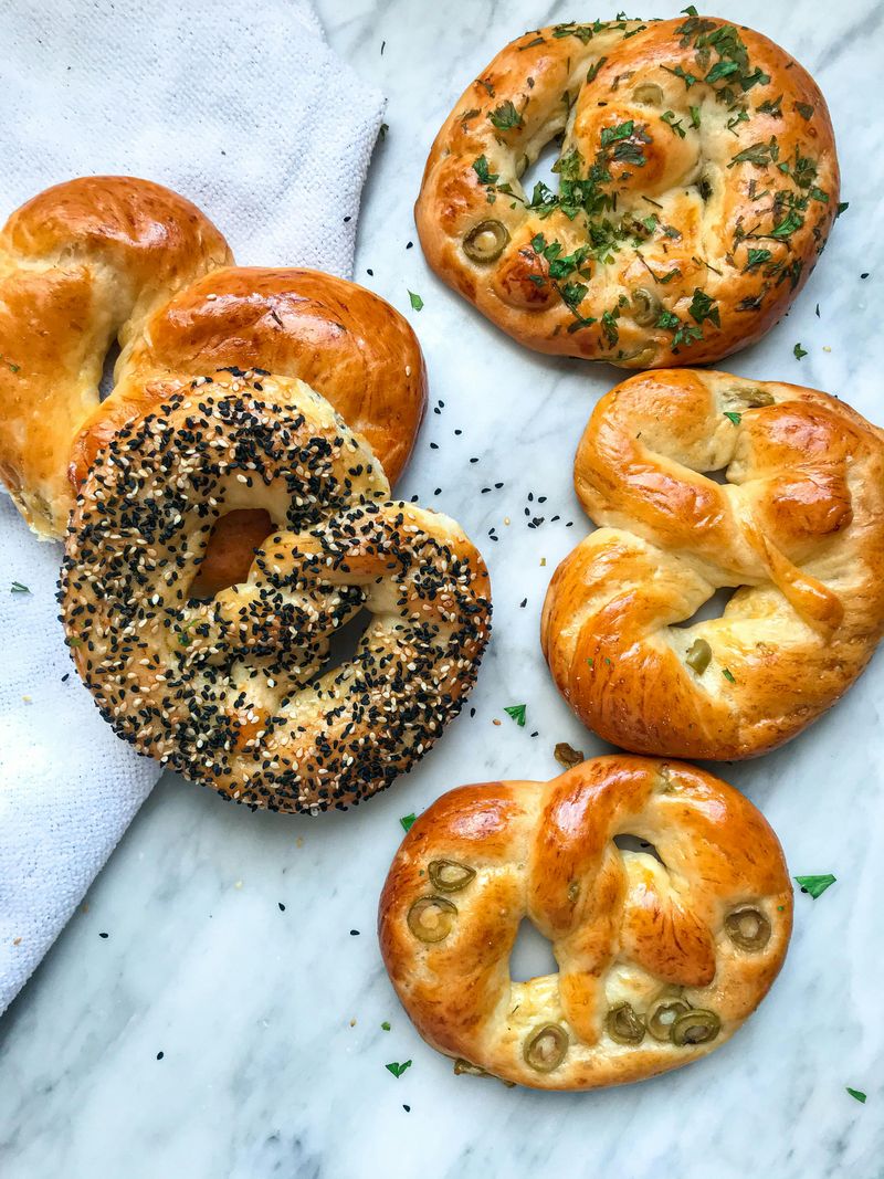 22 gluten-heavy foods people often search for alternatives to