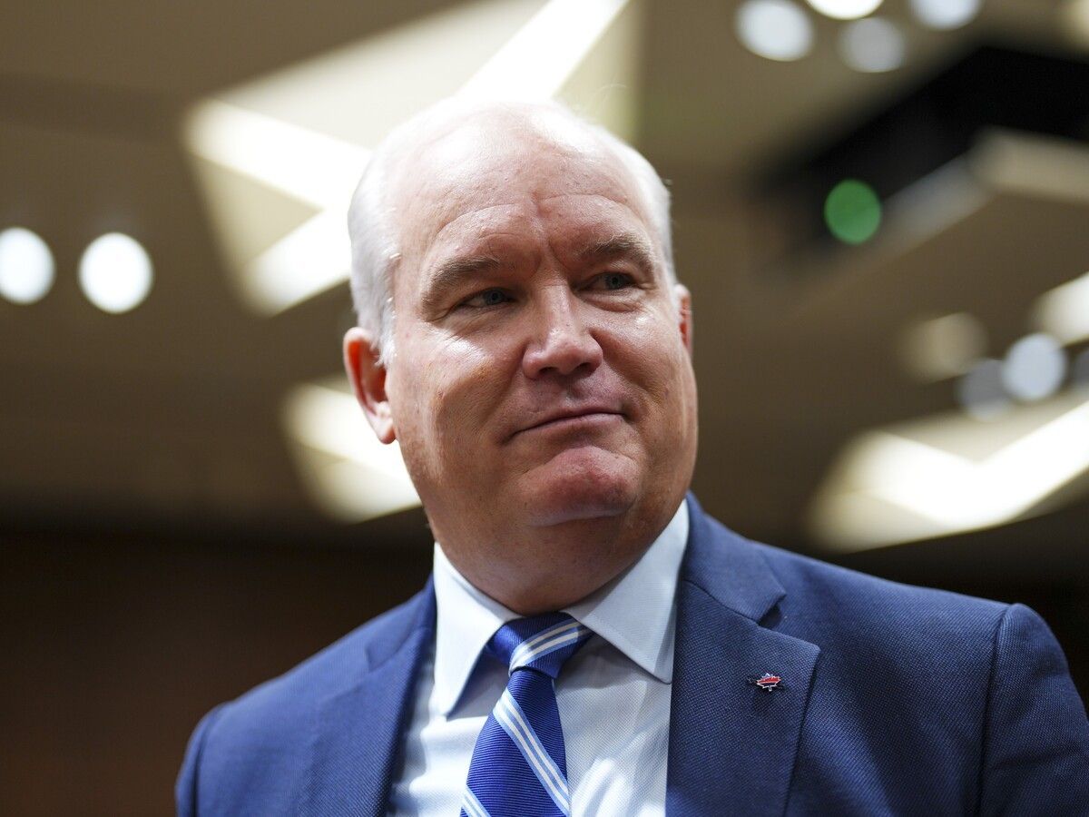 Erin O'Toole, Lisa Raitt, Ralph Goodale among the names on Carney's ...