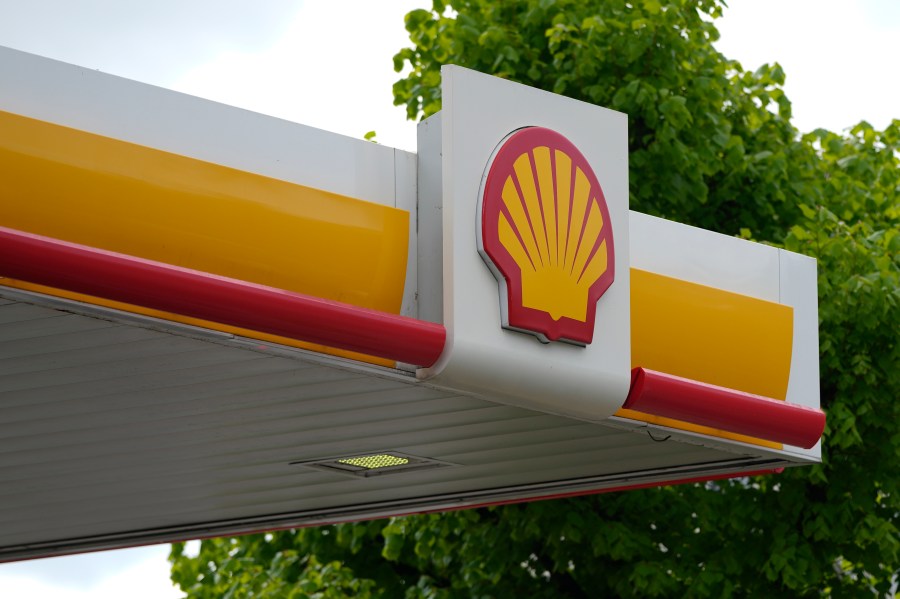 Worker charged after deadly Shell gas station stabbing in Dumfries