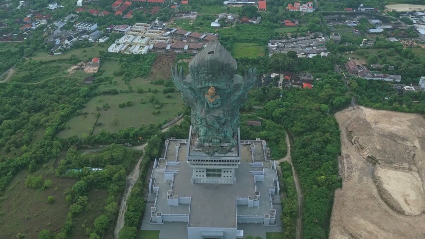 Drone views of Bali’s towering GWK statue