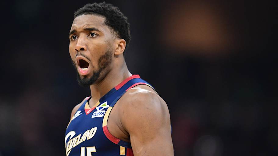 Kenny Atkinson sees difference in Donovan Mitchell after Game 2