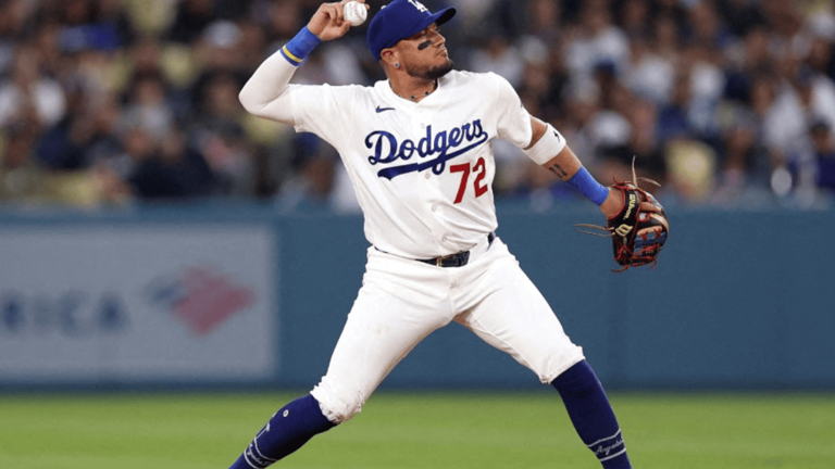 Miguel Rojas hits 1,000 career hits in MLB during a special night with ...