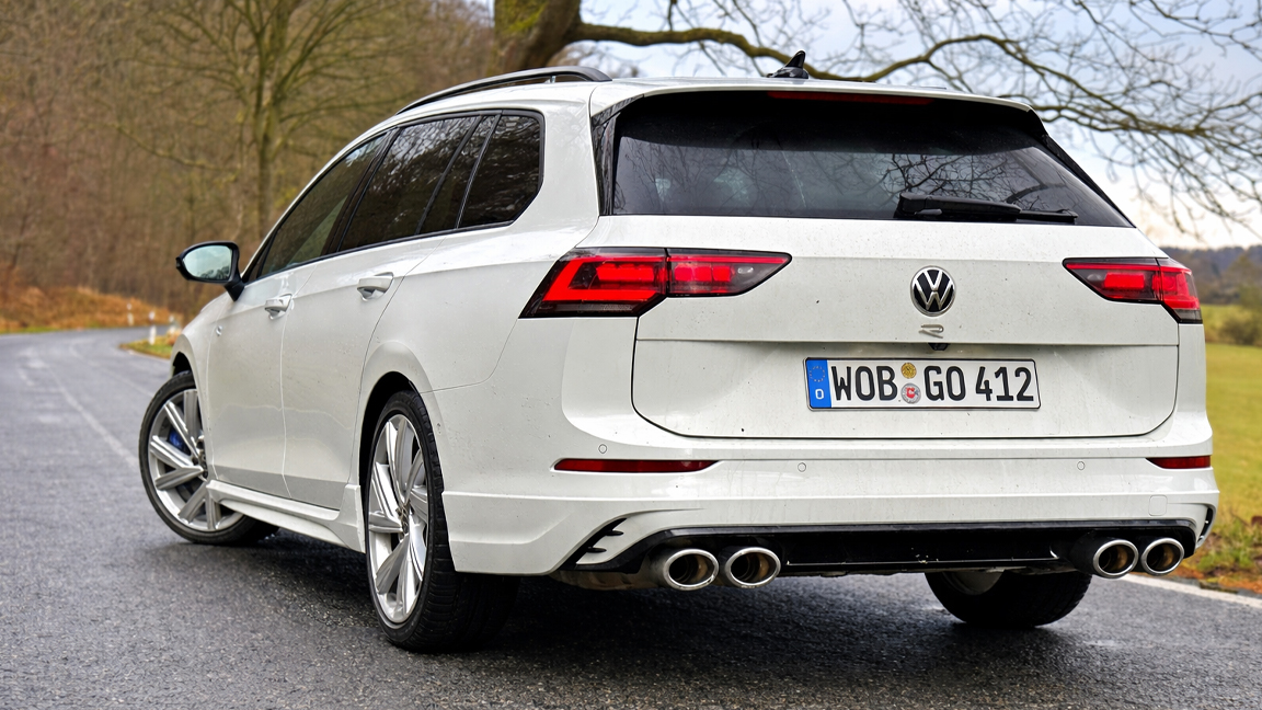 What it feels like to drive the VW Golf R Variant fast